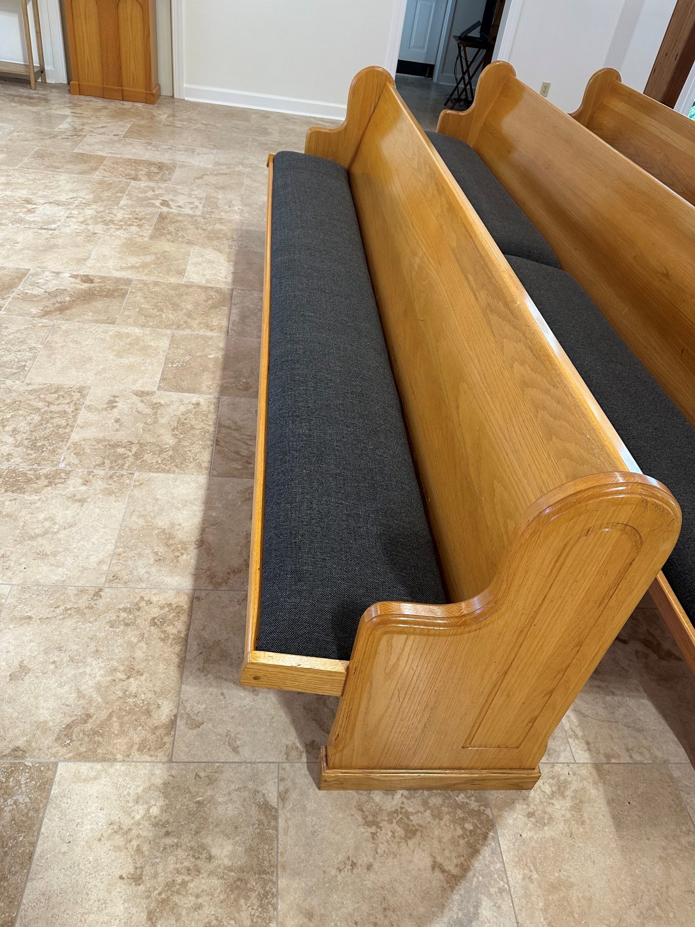Pew Upholstery Cumming Georgia - Gorgeous